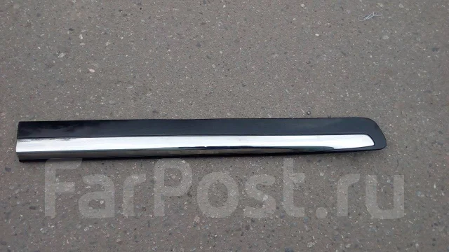Молдинг двери Lexus LX 570 в Москве
