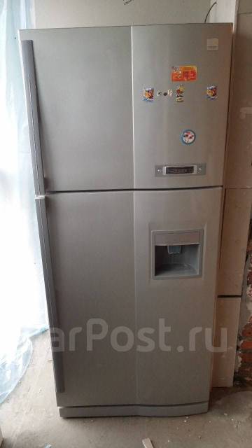 Продам двухкамерный холодильник, б/у, в наличии. Цена: 8 000₽ во ...