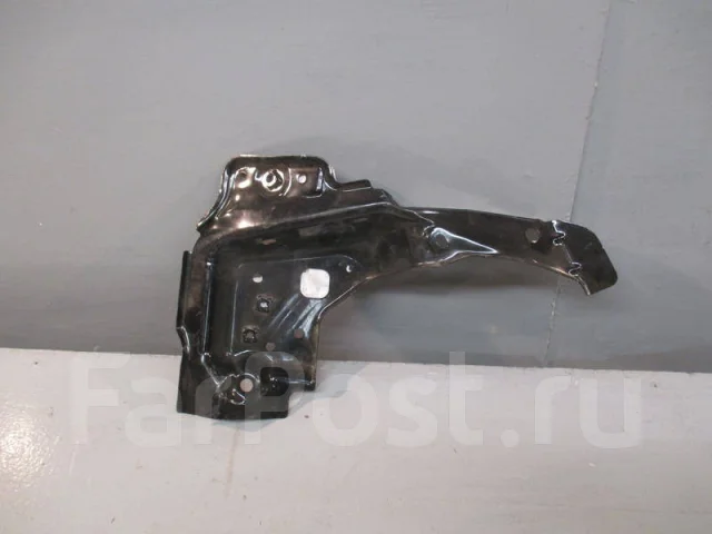 Кронштейн панели передней правый toyota camry v20 9-00 новый в Москве