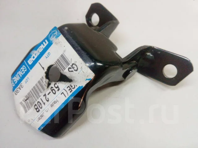 Петля двери передней левая нижняя mazda cx-5/ 6 / 2 0-15 новая d4615 в Москве