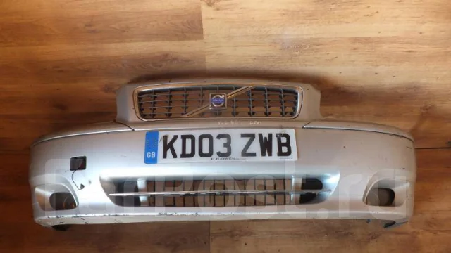 Бампер передний Volvo S80 в Москве