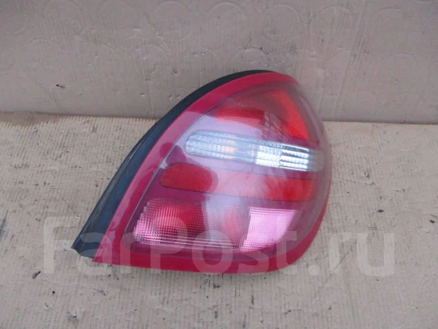 Фонарь R Nissan Almera N16 до рест 2000-2002 в Москве