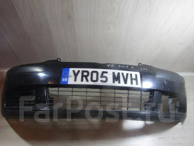 Бампер передний Volkswagen Golf 5 в Москве