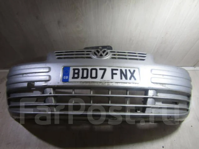 Бампер передний Volkswagen Caddy 3 в Москве