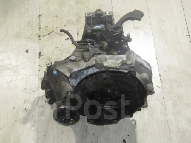 5МКПП Volkswagen Golf 5 1,6FSI в Москве
