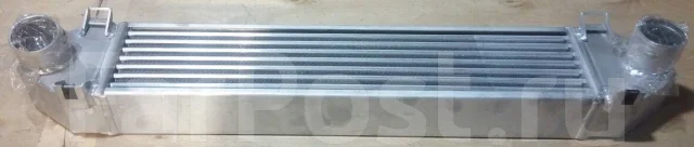 Интеркулер усиленный Freelander 2 дорестайл LR009802 L359 в Москве