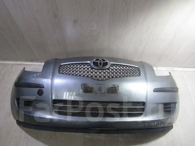 Бампер передний Toyota Yaris 2 в Москве