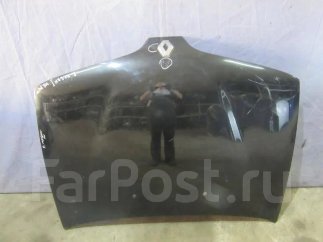 Капот Renault Megane в Москве