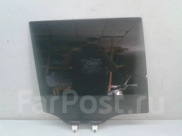 Стекло задней правой двери suzuki gand vitara 06-15 б/у 450365j20 4 в Москве
