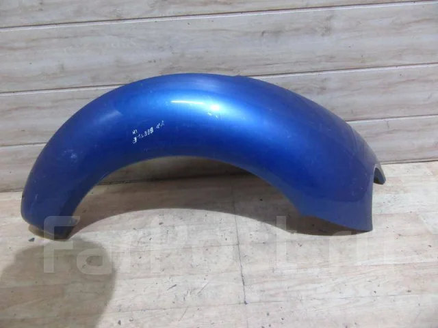Крыло Volkswagen Beetle в Москве