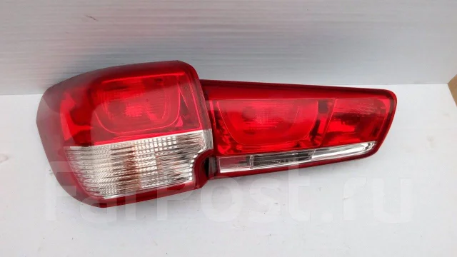 Левый фонарь в крышку багажника KIA Rio 3 рестайлинг HB в Москве