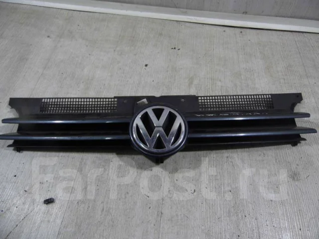 Решетка радиатора Volkswagen Golf 4 в Москве