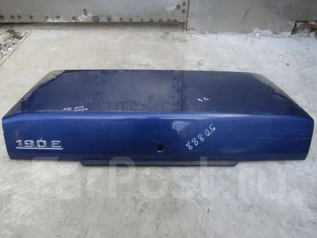 Крышка багажника Mercedes Benz W201 в Москве