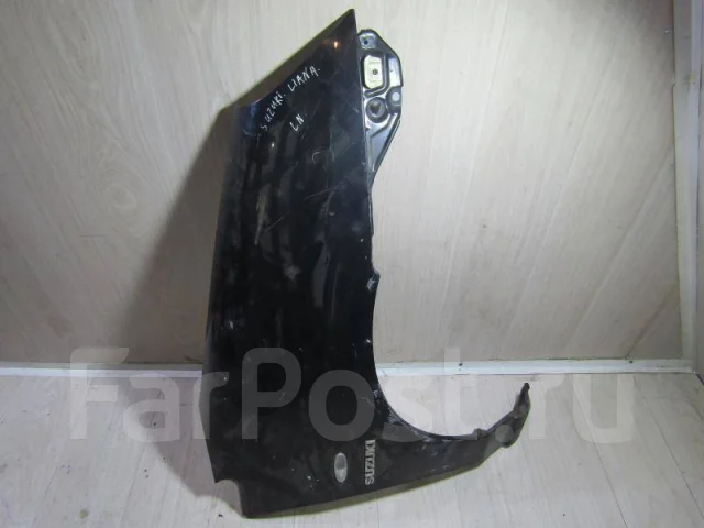 Крыло Suzuki Liana1 в Москве