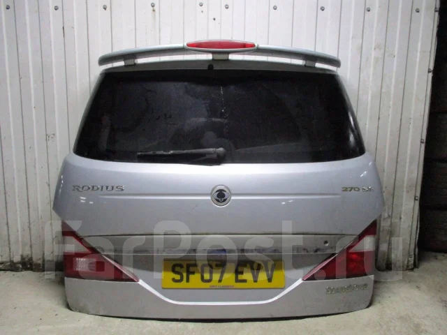 Крышка багажника SsangYong Rodius 2004-2013 в Москве