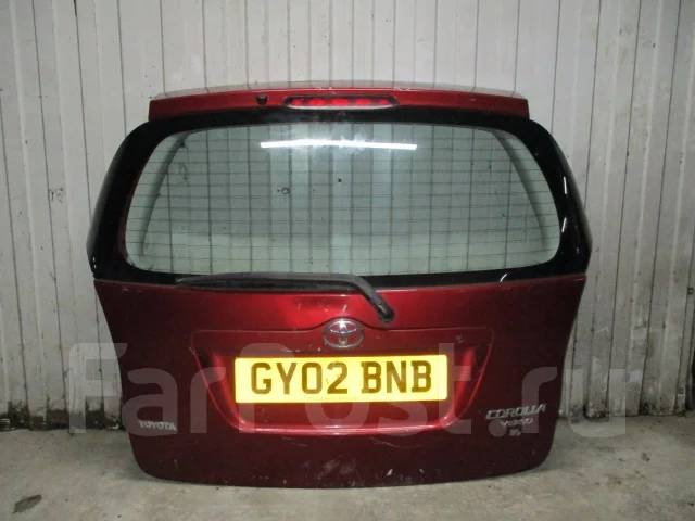 Крышка багажника Toyota Corolla Verso 1 2001-2004 в Москве