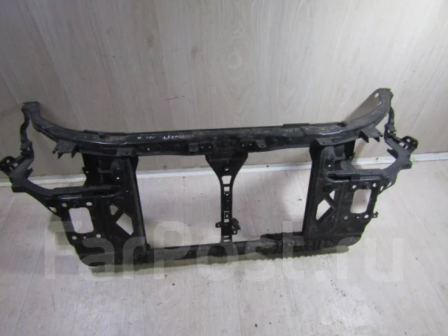 Рамка передняя (телевизор) Hyundai i30 1.5CRDI в Москве