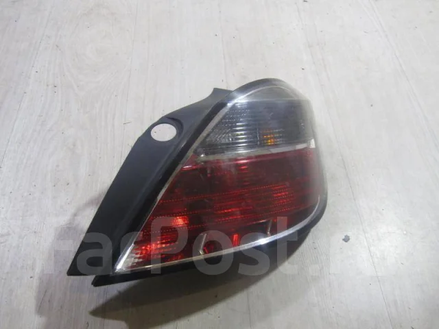 Фонарь задний Opel Astra H в Москве