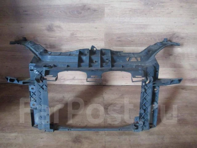 Рамка передняя (телевизор) Ford Fiesta 5 (2002-2008) в Москве