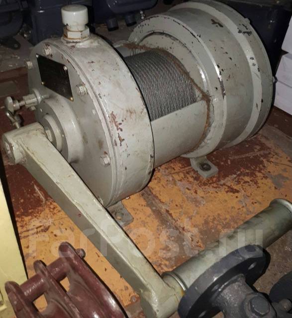Лебедка судовая ЛР 320 А (ручная) 3.2 тонны - Запчасти и аксессуары во ...