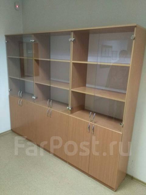 Шкаф офисный со стеклом - Мебель во Владивостоке