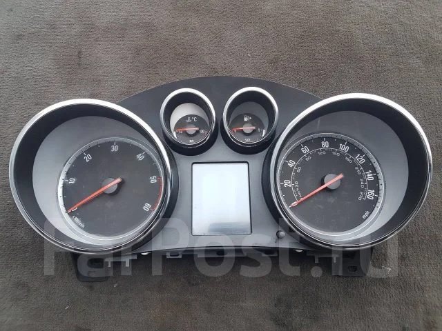 Щиток приборов Opel Astra J 2.0л в Москве
