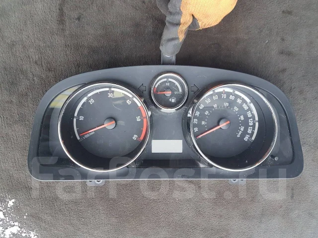 Щиток приборов Opel Antara 2.0л в Москве