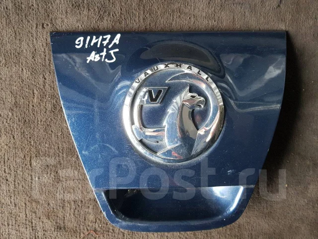 Накладка крышки багажника Opel Astra J в Москве