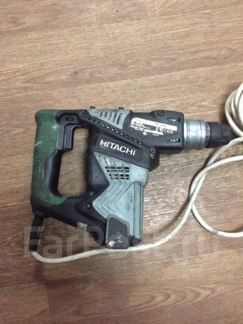 Продам перфоратор hitachi dh28pc, б/у, в наличии. Цена: 9 400₽ во Владивостоке