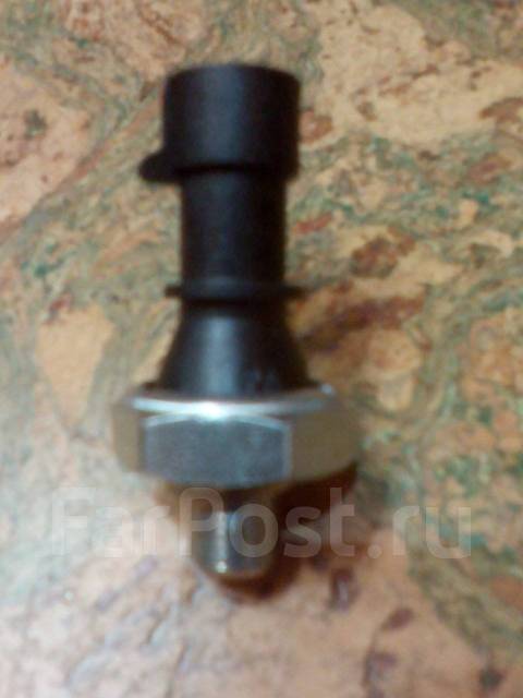 Can-Am 420856537,420256915, 420256773 Датчик давления масла, новый, в ...