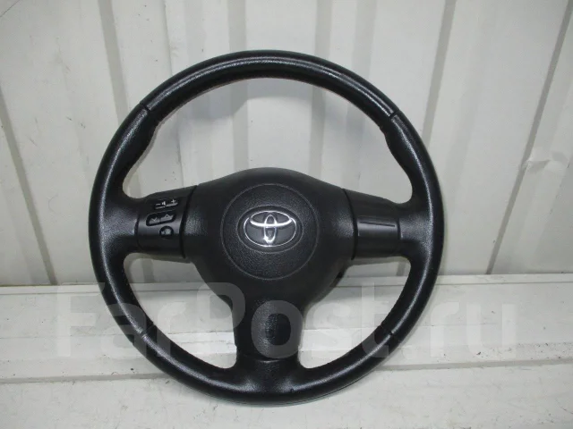Руль Toyota Corolla E120 рест 2004-2007 в Москве