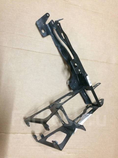 Кронштейн крепления фары левый BMW 51647245791 купить в Новосибирске по ...