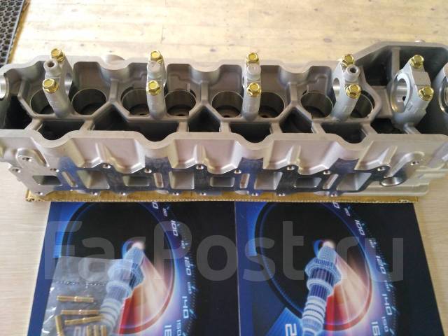 Головка блока цилиндров 4M40 / 4M40T / 4M40TE Mitsubishi (пустая ...