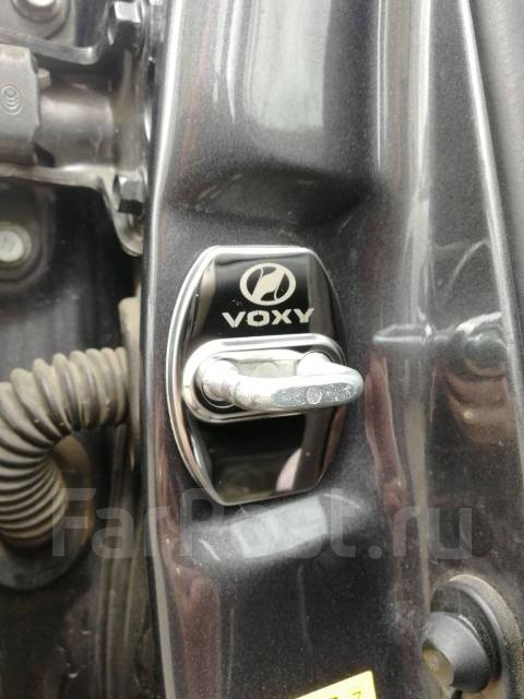 Накладки на дверные петли Toyota VOXY 60 / 65 / 70 / 75 / 80 / 85 ...
