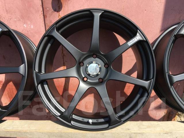 Брутальные диповые красавцы Advan AVS Model T7, 18", 1 шт, Ширина диска ...
