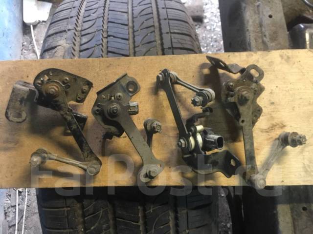 Датчик высоты дорожного просвета Lexus LX570 купить во Владивостоке по ...