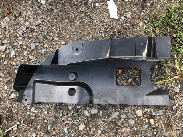 Защита Под Бампер Lexus LX570 LX450D 58724-60080 купить во Владивостоке ...