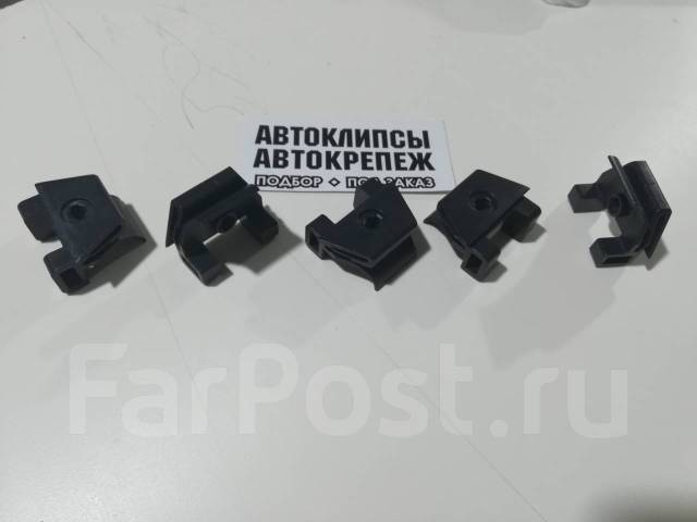 Клипса, крепёж бампера к подкрылку Toyota/Le 53879-30040 47749-30030 ...