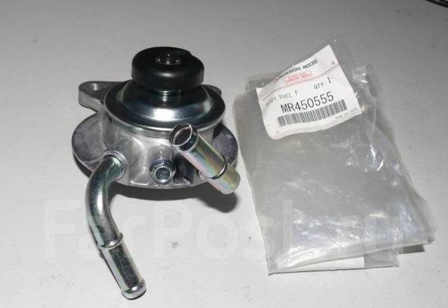 Насос (подкачка) топливного фильтра MMC Pajero 4M41 MR450555. Оригинал ...