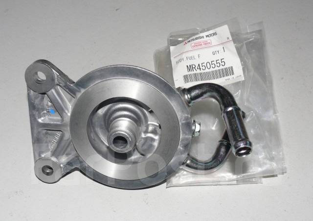 Насос (подкачка) топливного фильтра MMC Pajero 4M41 MR450555. Оригинал ...