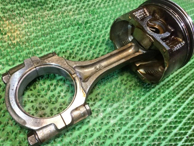 Поршень с шатуном Subaru Legacy BG5 b11 EJ20h 98г пробег 68440 купить ...