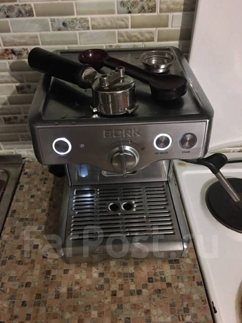 Кофе варка Bork c800, пар, горячая Вода, б/у, в наличии. Цена: 13 500₽ во Владивостоке