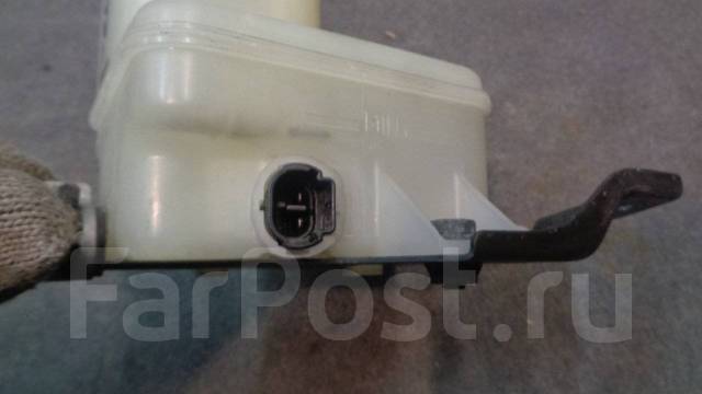 Бачок тормозной жидкости Рестайл Toyota Harrier Lexus RX300 купить во ...