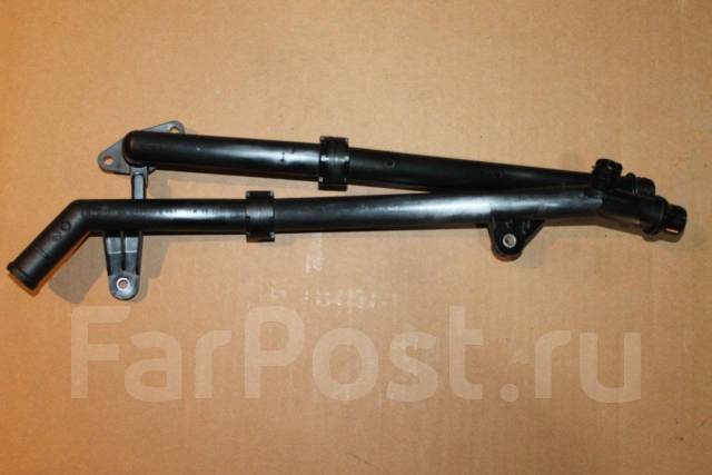 Купить патрубок системы охлаждения m271 Mercedes-Benz a2712002452 в ...