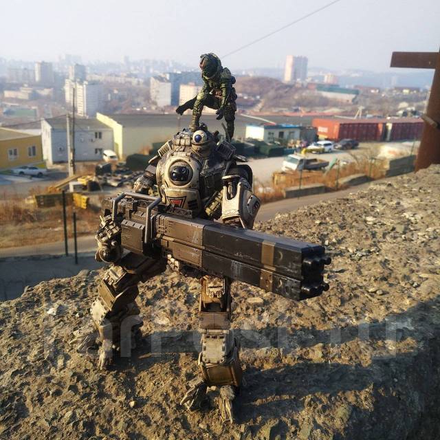 Коллекционная экшн - фигура робота Титан Атлас из игр Titanfall ...