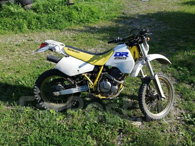 Suzuki DR 250, 1993, 250 куб. см. 4х тактный, с пробегом, исправен, 5 000 км, эндуро, есть птс ...