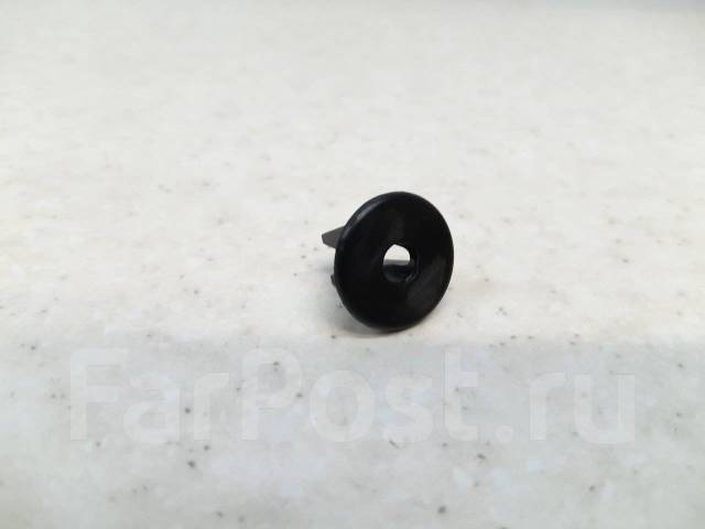 Клипса крепления брызговика Hyundai/Kia 86848-22000 купить в Томске по ...