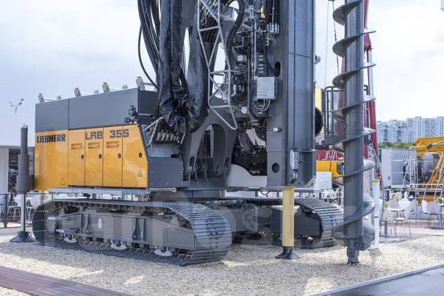 Масло гидравлическое Liebherr Hydraulic HVI 46, синтетическое, 1,00 л ...