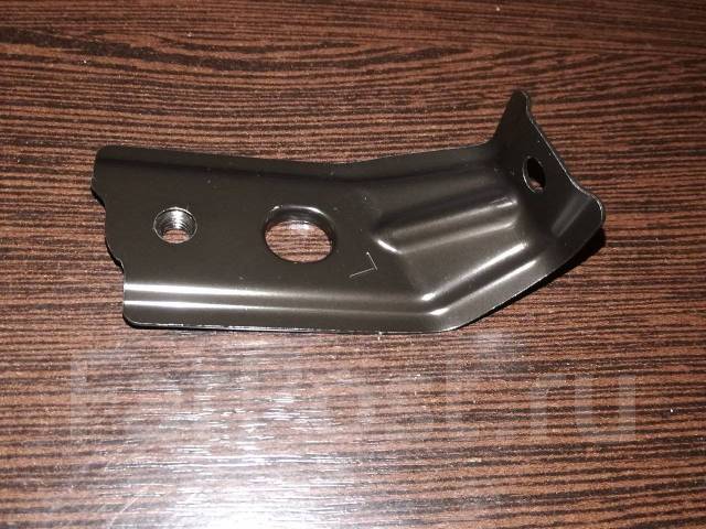 Крепление бампера левое 52148-B2020 Daihatsu Mira e: SLA350S купить во ...