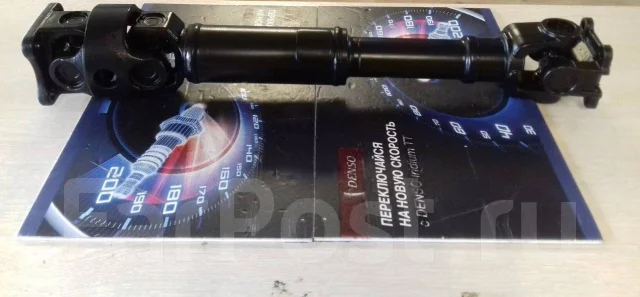 Карданный вал перед 64-65см Toyota Hilux LN106 LN107 37140-35060 Denms ...